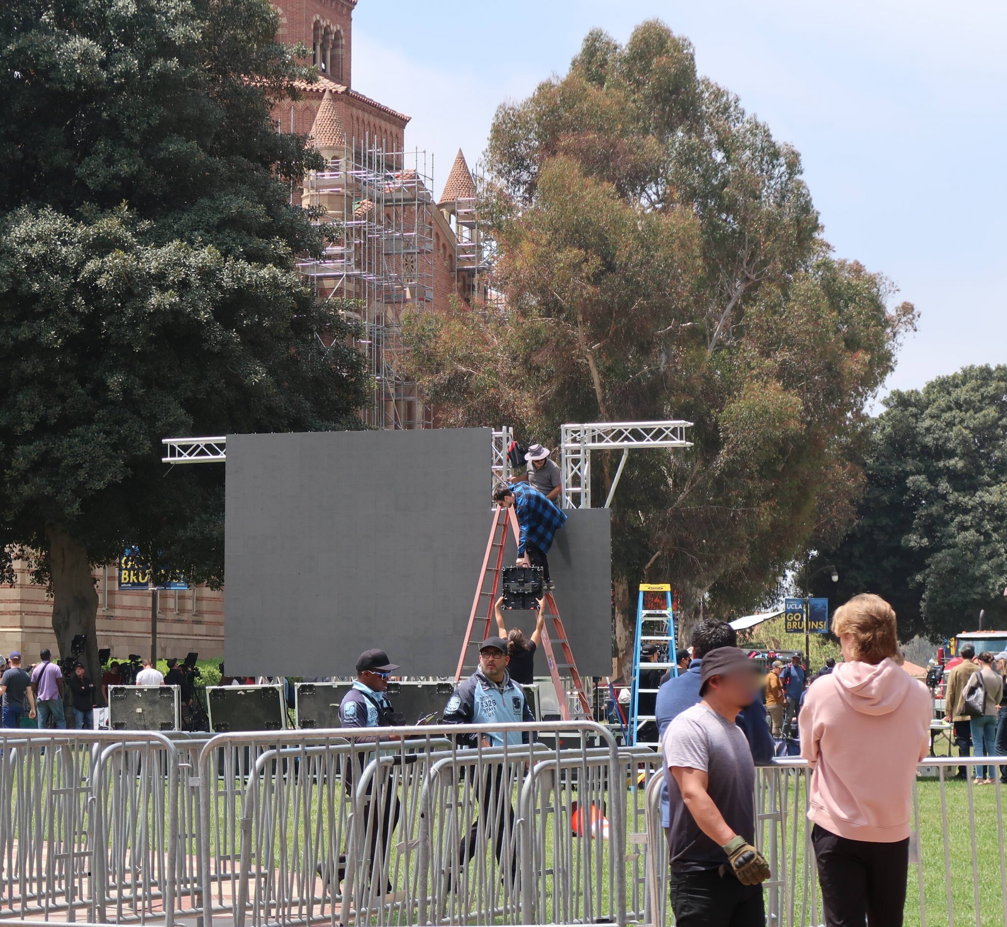 UCLA Campus Demonstration Coverage: Photo Gallery – UCLA Radio